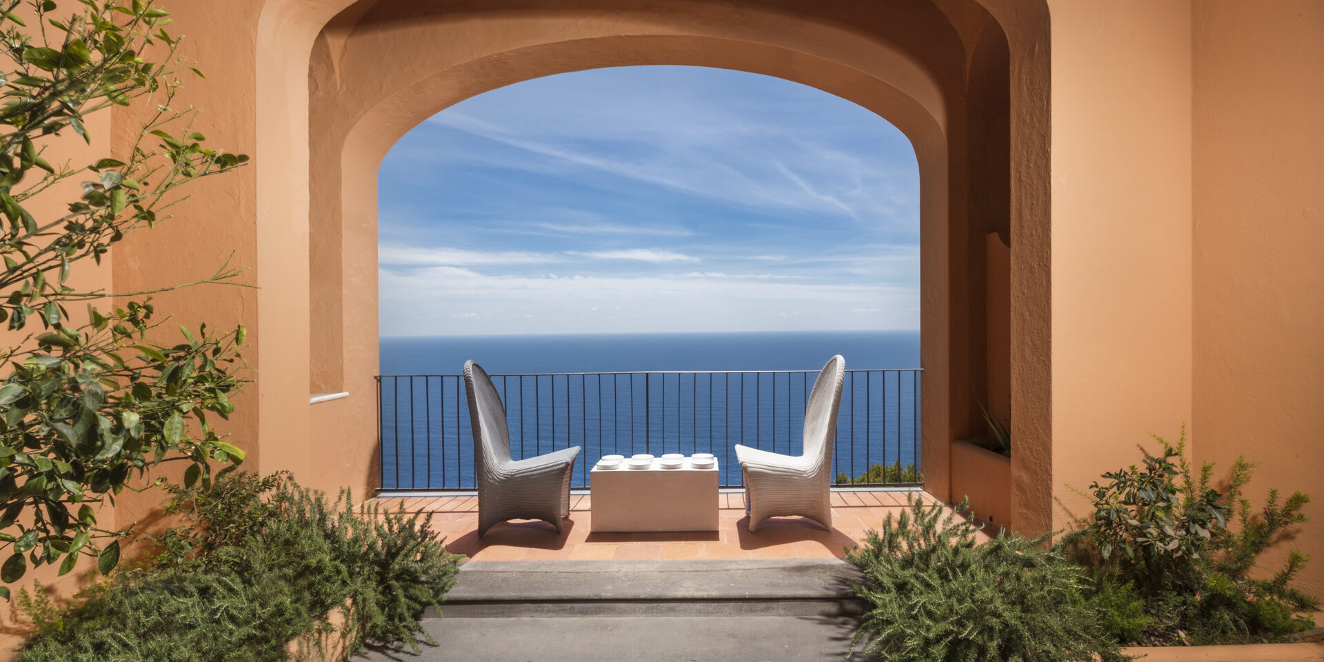 Hotel Punta Tragara - Travel House
