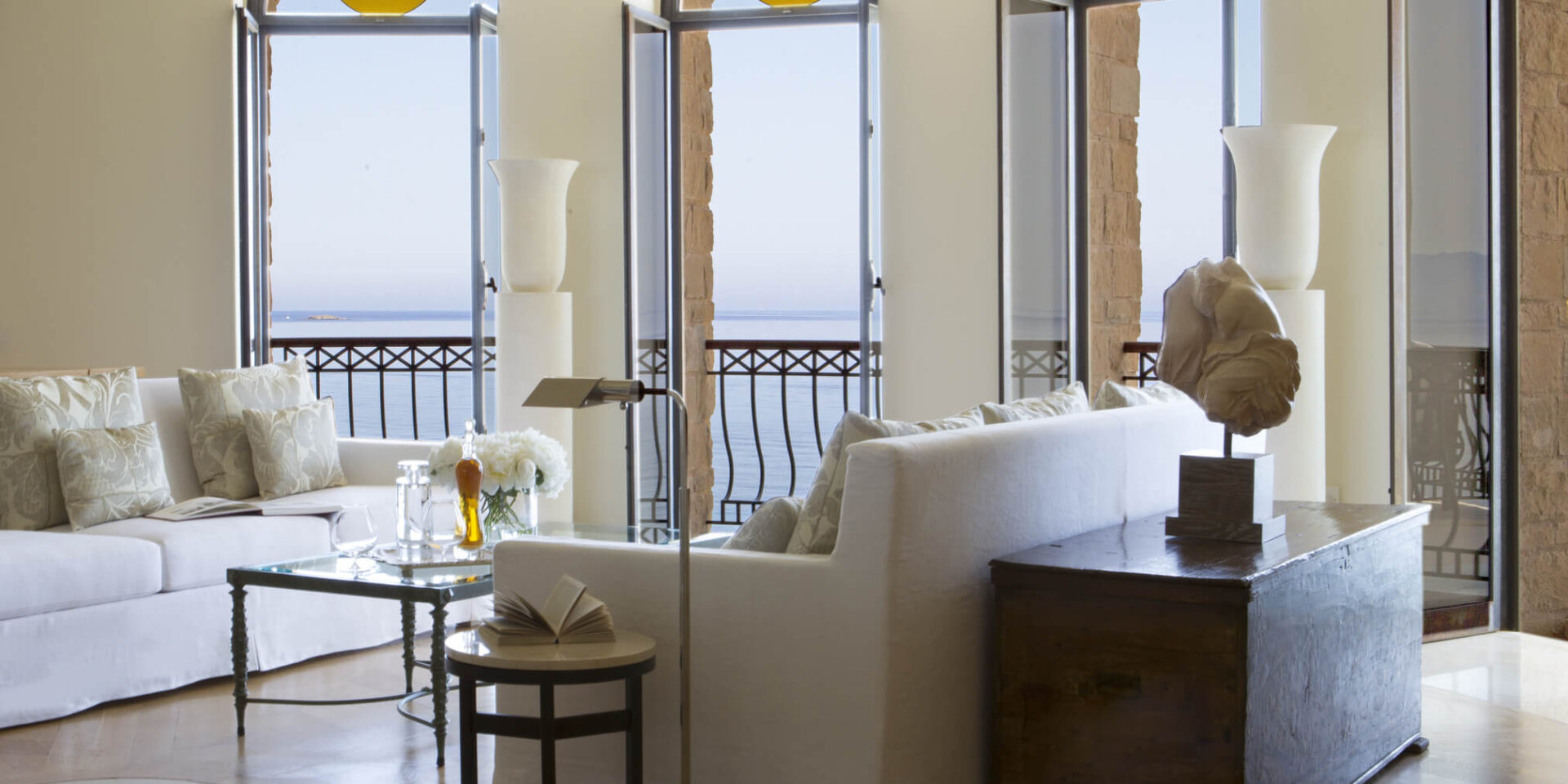 Anassa Hotel - Travel House