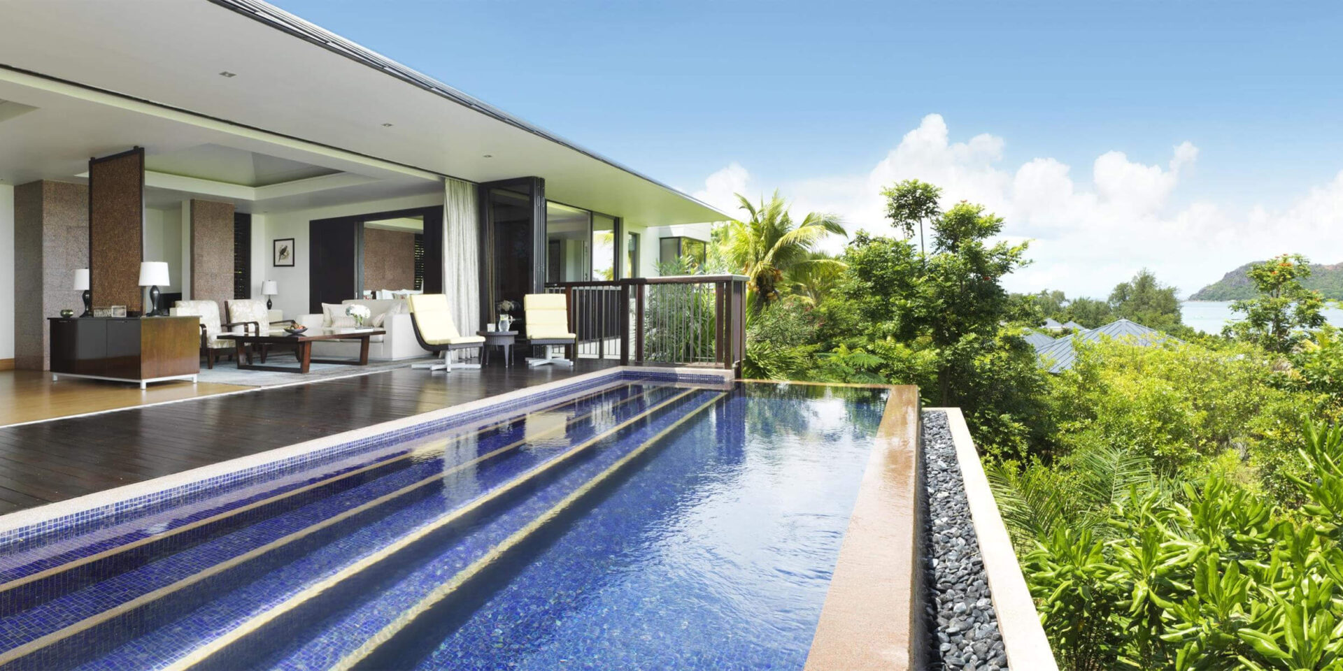 Raffles Praslin - Travel House