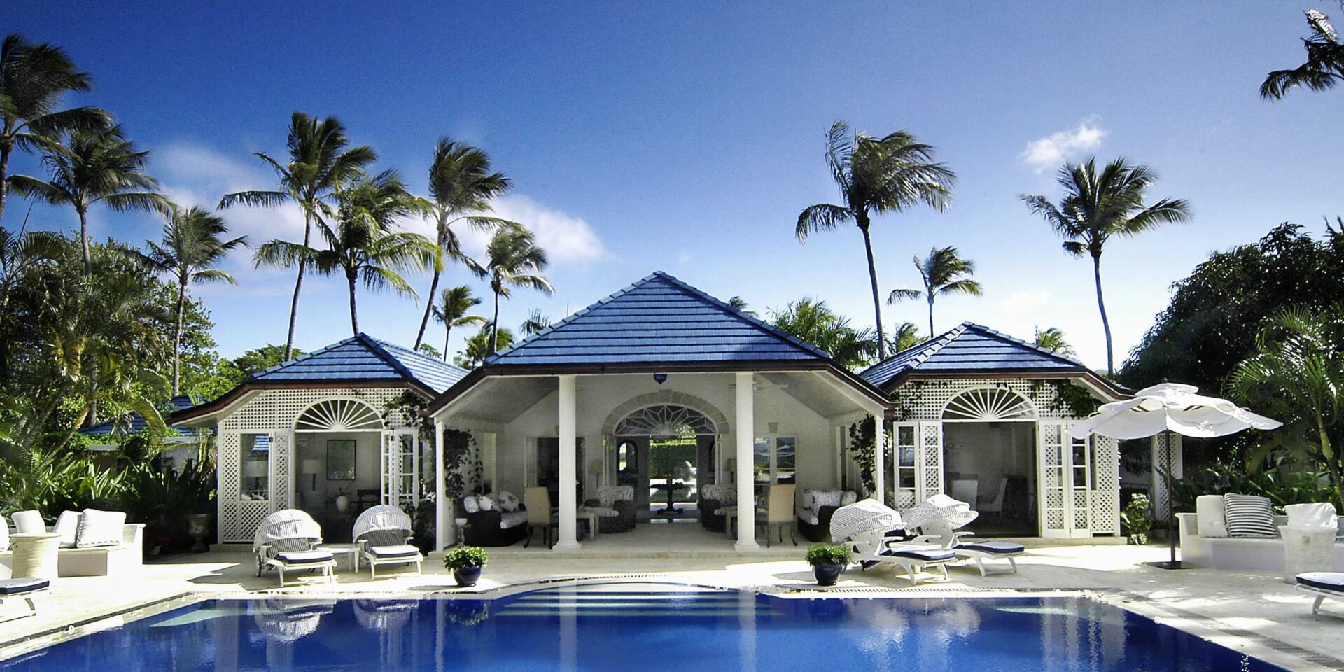 Mustique Island - Travel House