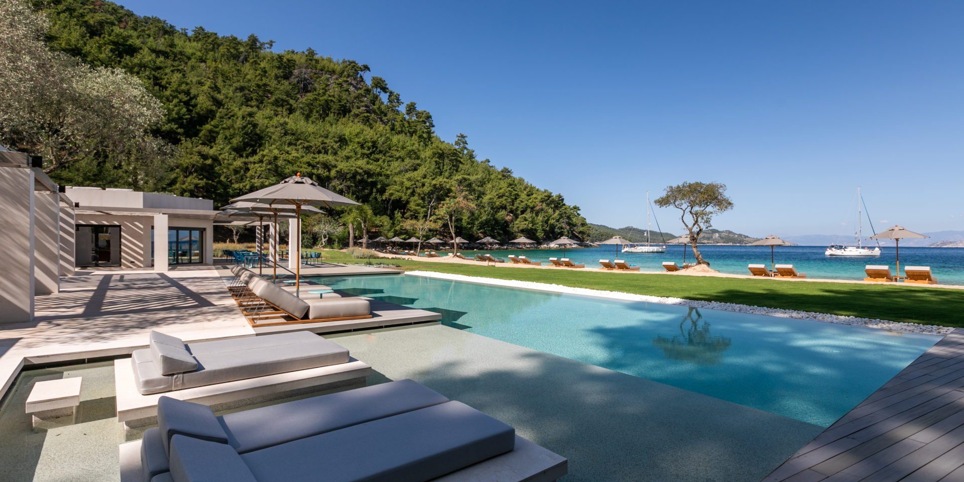 Vathi Cove Luxury Resort & Spa 5* - Travel House